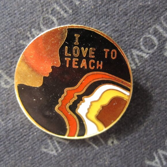 Unique Vintage | Jewelry | Vintage Enamel Lapel Pin 974 I Love To Teach ...
